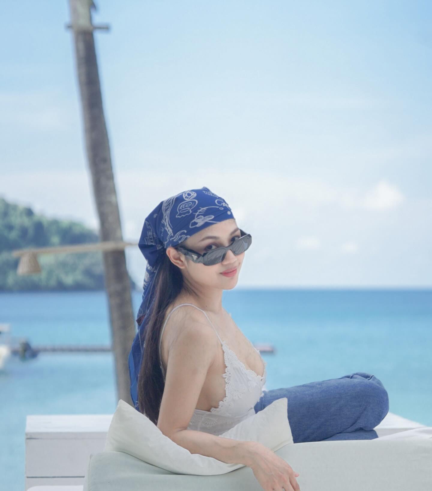 เกินต้าน "กวาง จิรพรรณ" ใส่ชุดสายเดี่ยวลูกไม้ ทำหนุ่มๆใจละลาย